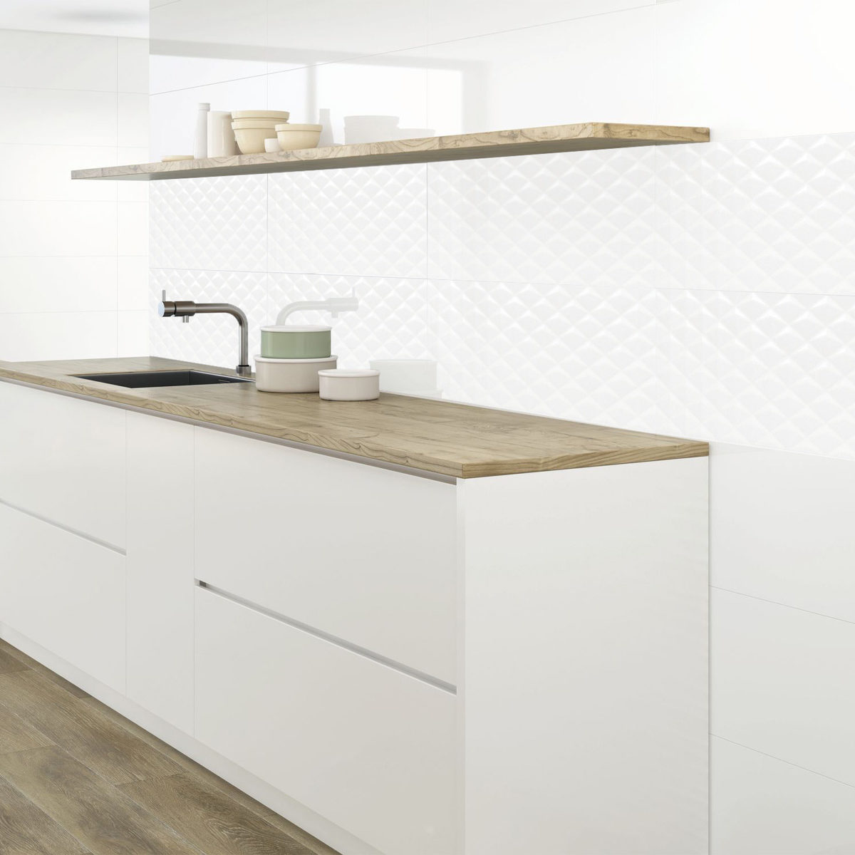 ADEN BLANCO BRILLO 12"X36" - Agate Tile & Stone